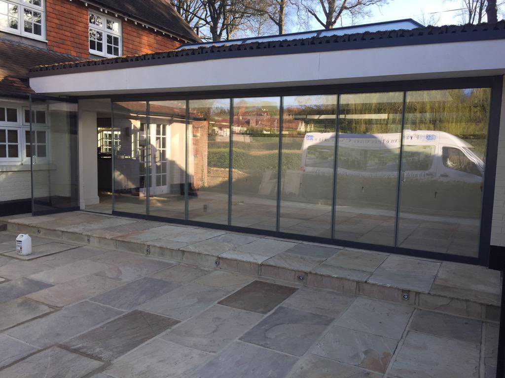 Frameless Slide & Stack Doors | FGC